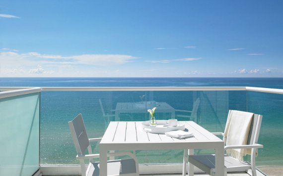 Plan a Day at Surfside Beach | Greater Miami & Miami Beach